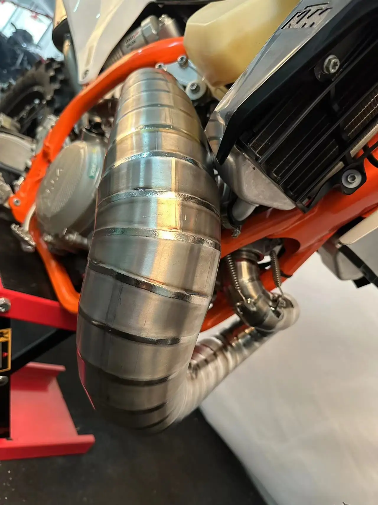 2 Stroke Motorcycle Titanium Exhaust Pipe for KTM 300 EXC TPI 2023