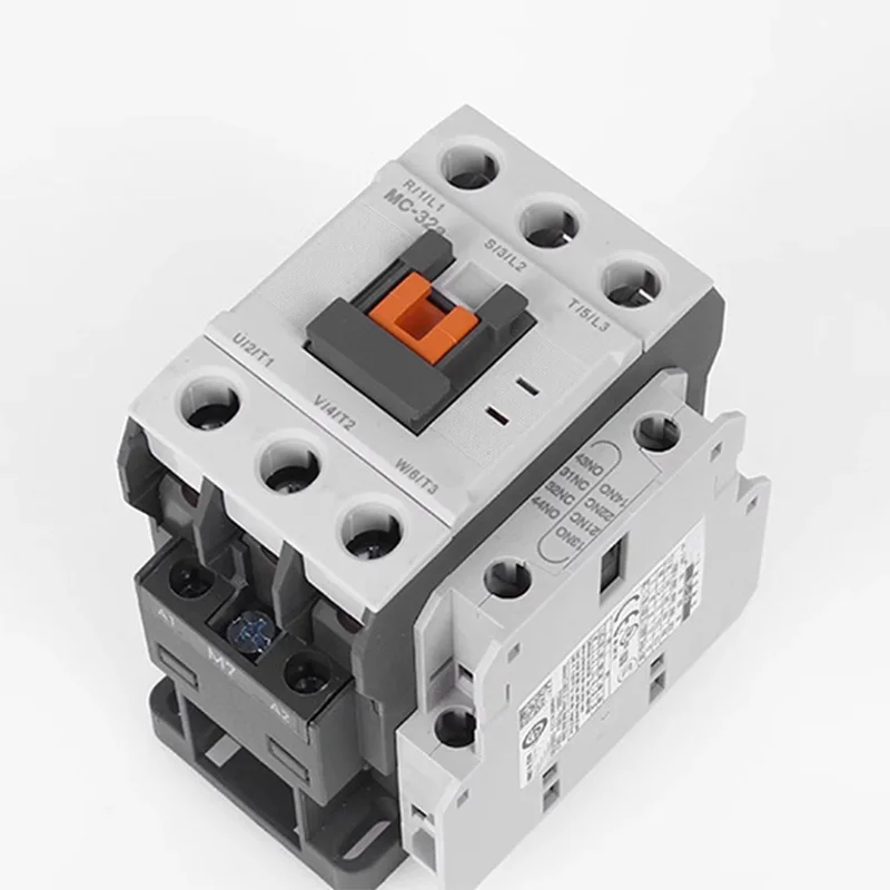 Mc-12b Electromagnetic Contactor 220VAC 380V 630A Motor Control
