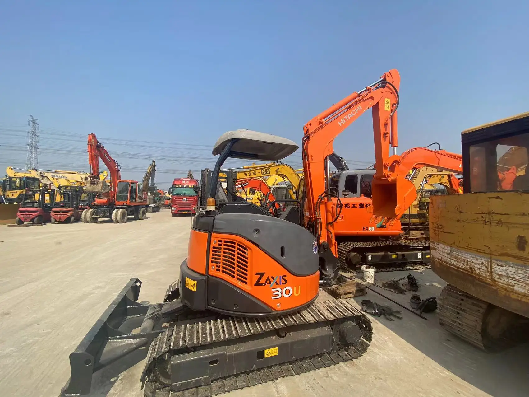 3 Ton Used Mini Hitachi Zaxis 30u Excavator For Sale Zaxis 30u Crawler ...