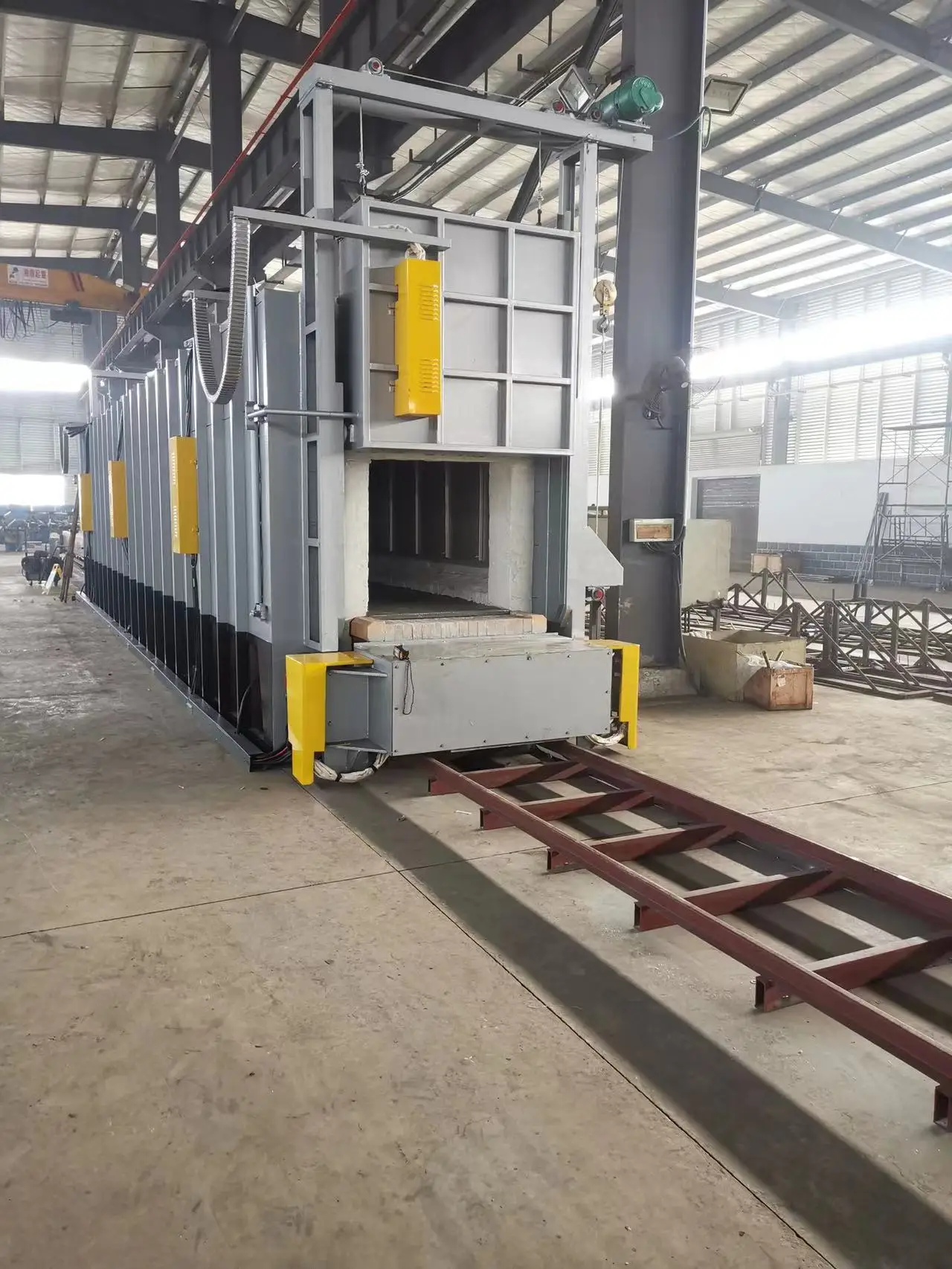 Car Bottom Furnace - Buy Bogie Hearth Furnace,Car Type Furnace,Roll ...