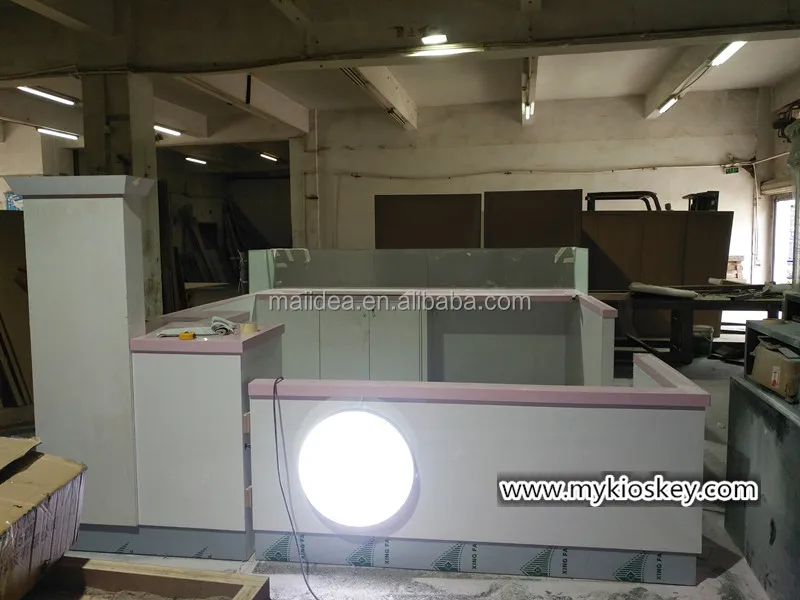 Customized Wooden Doughnut Kiosk Design for Sweet Treats