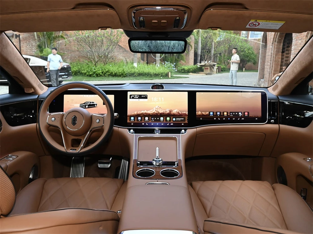Maestro S800 - Luxury Electric Sedan with 601-700 Km Range