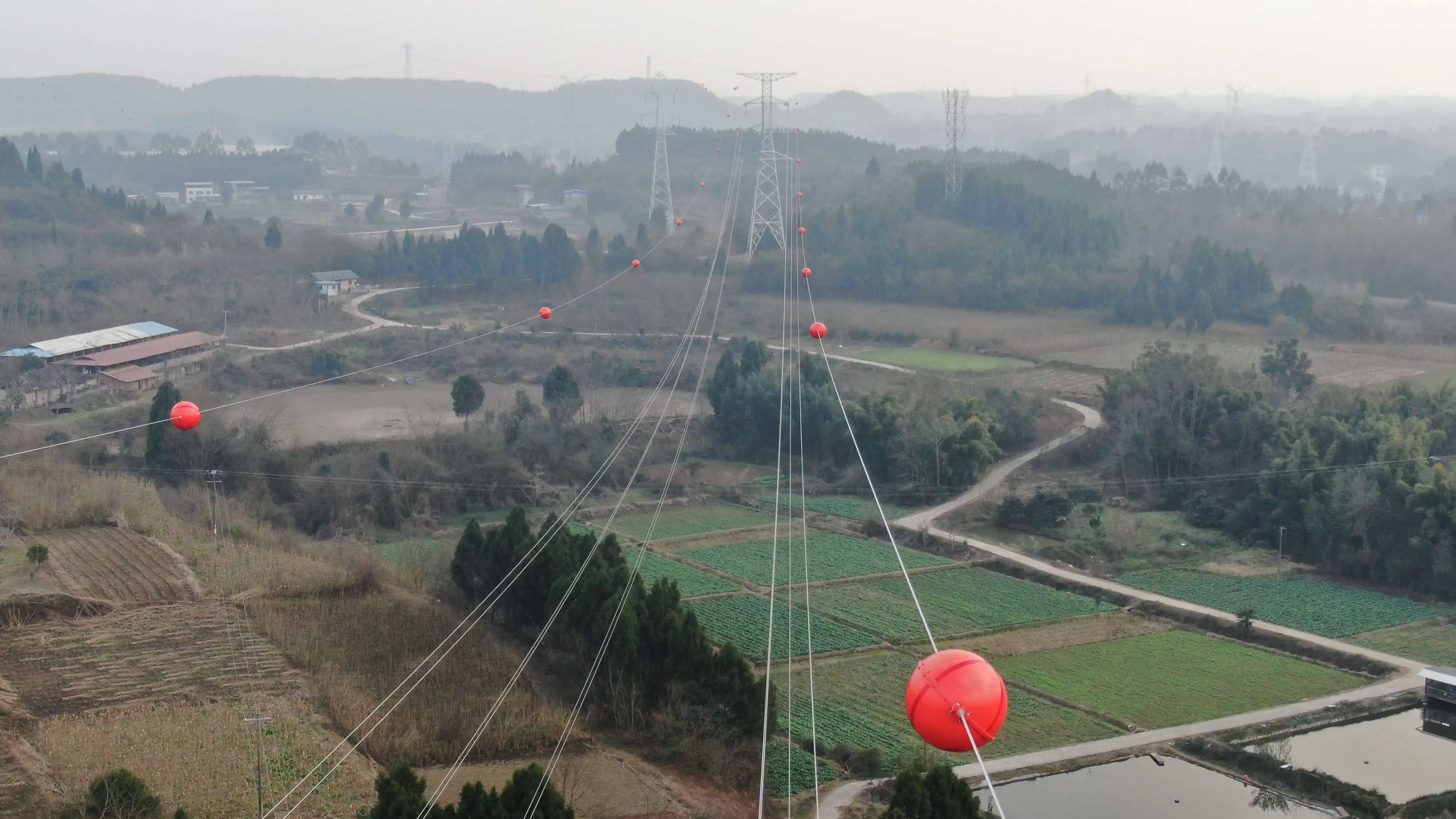 Overhead Transmission Line Aviation Obstruction Marking Sphere With ...