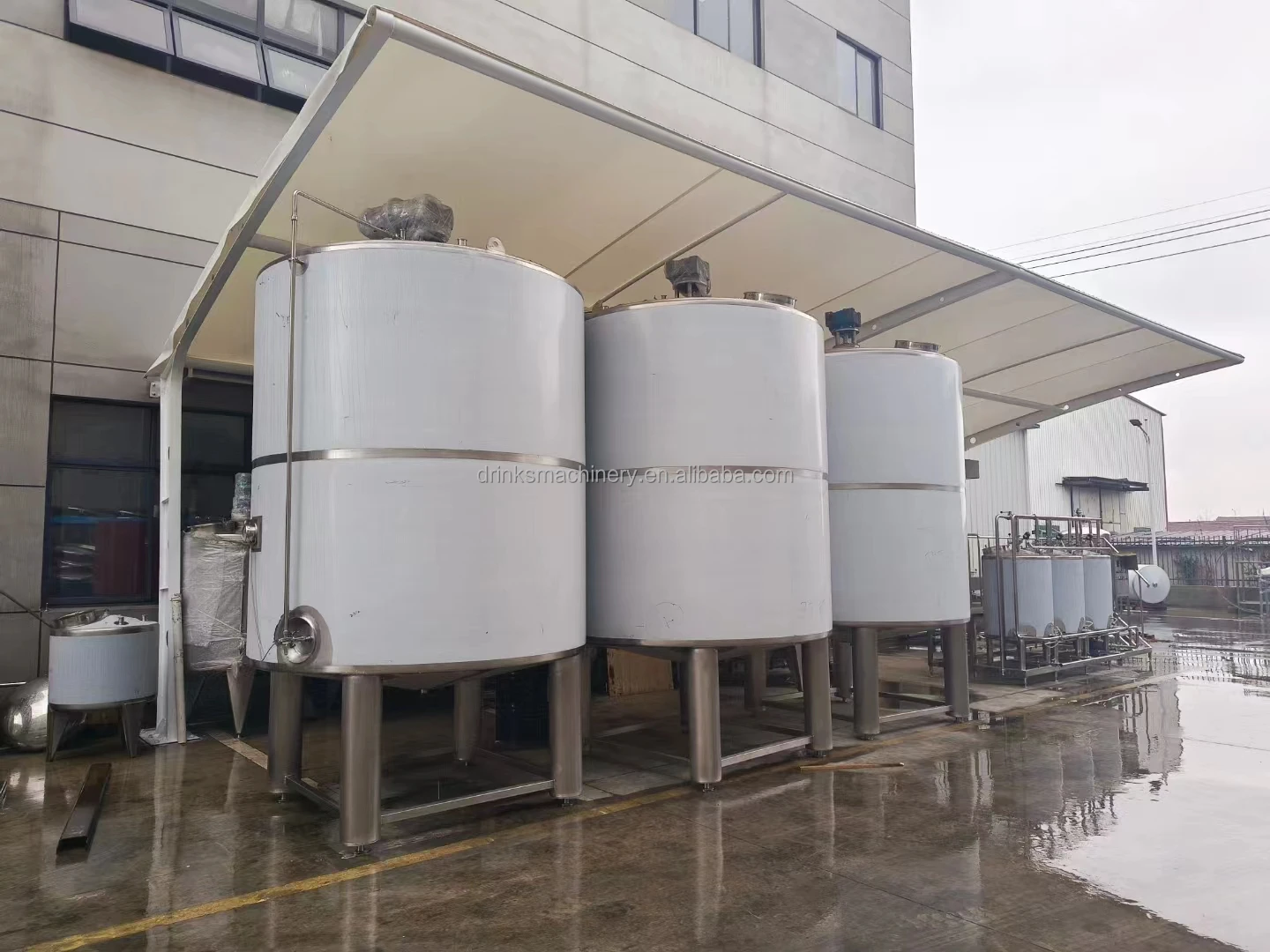 Stainless Steel Mixing Tanks - Efficient Liquid Blending