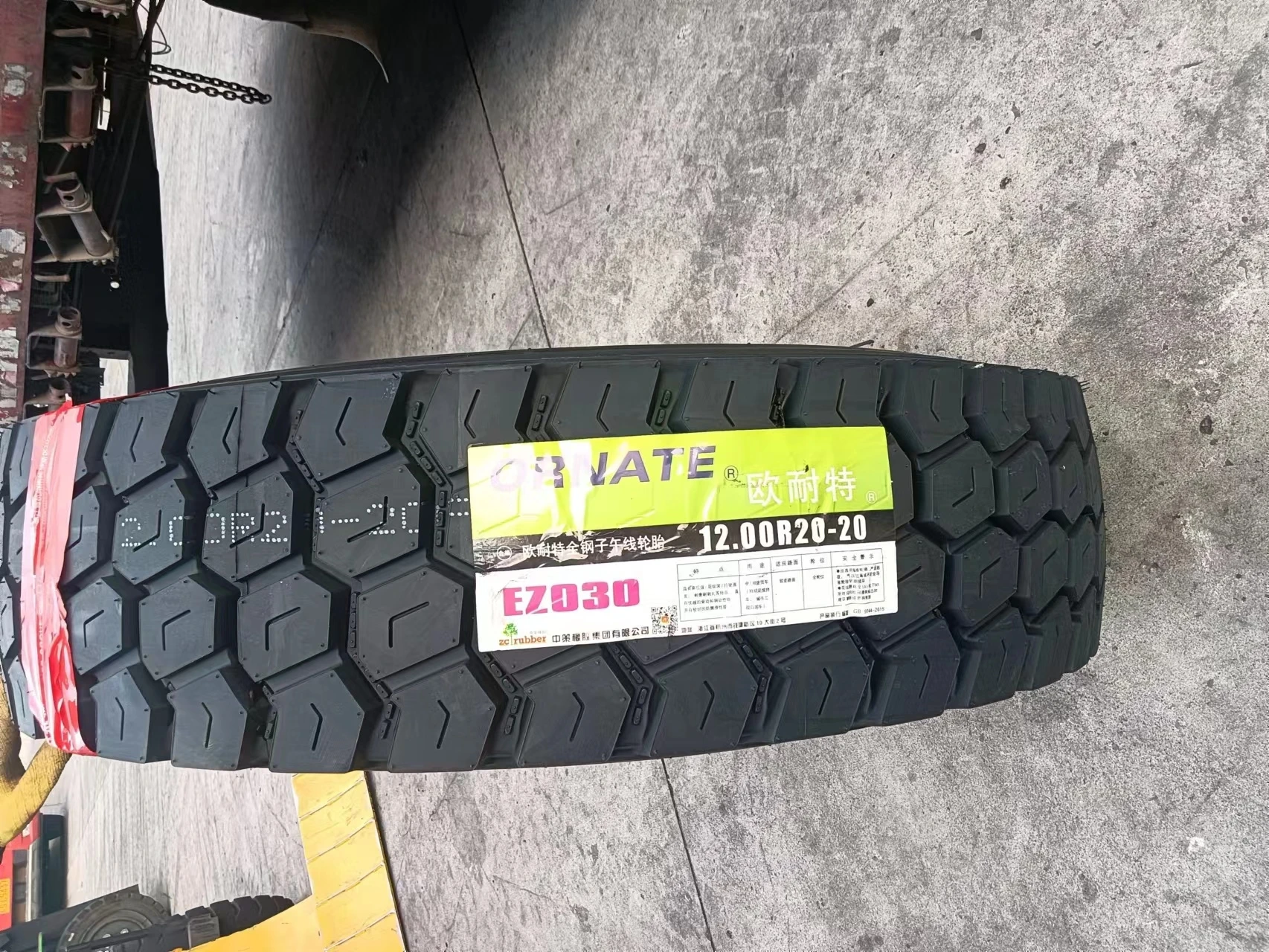 China Famous Brand Chaoyang Longmarch 11r22.5 12r22.5 295/80r22.5 315/80r22.5 11.00r20 12.00r20 ...