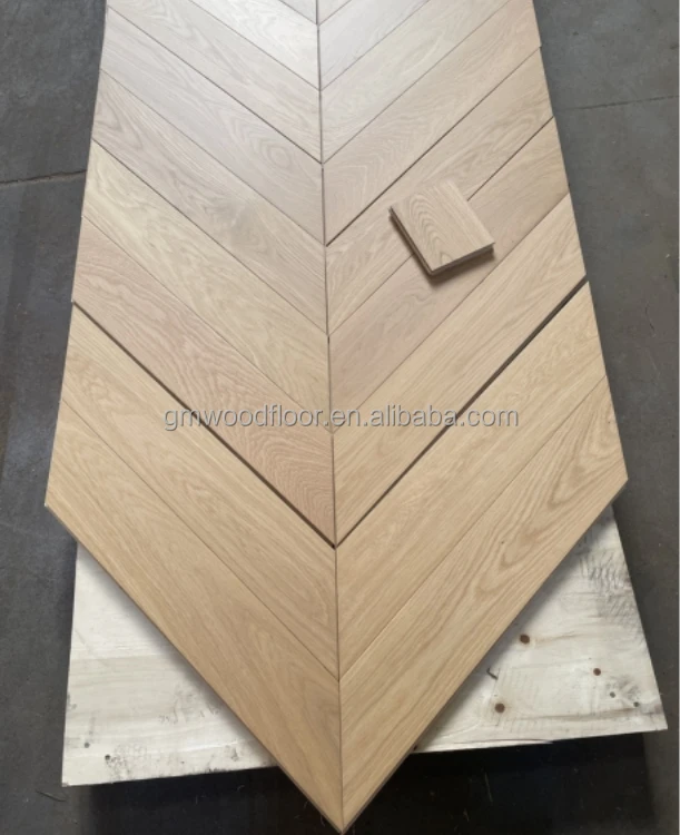 Top Grade Chevron Shape Engineered Flooring - European Oak Parquet Flooring