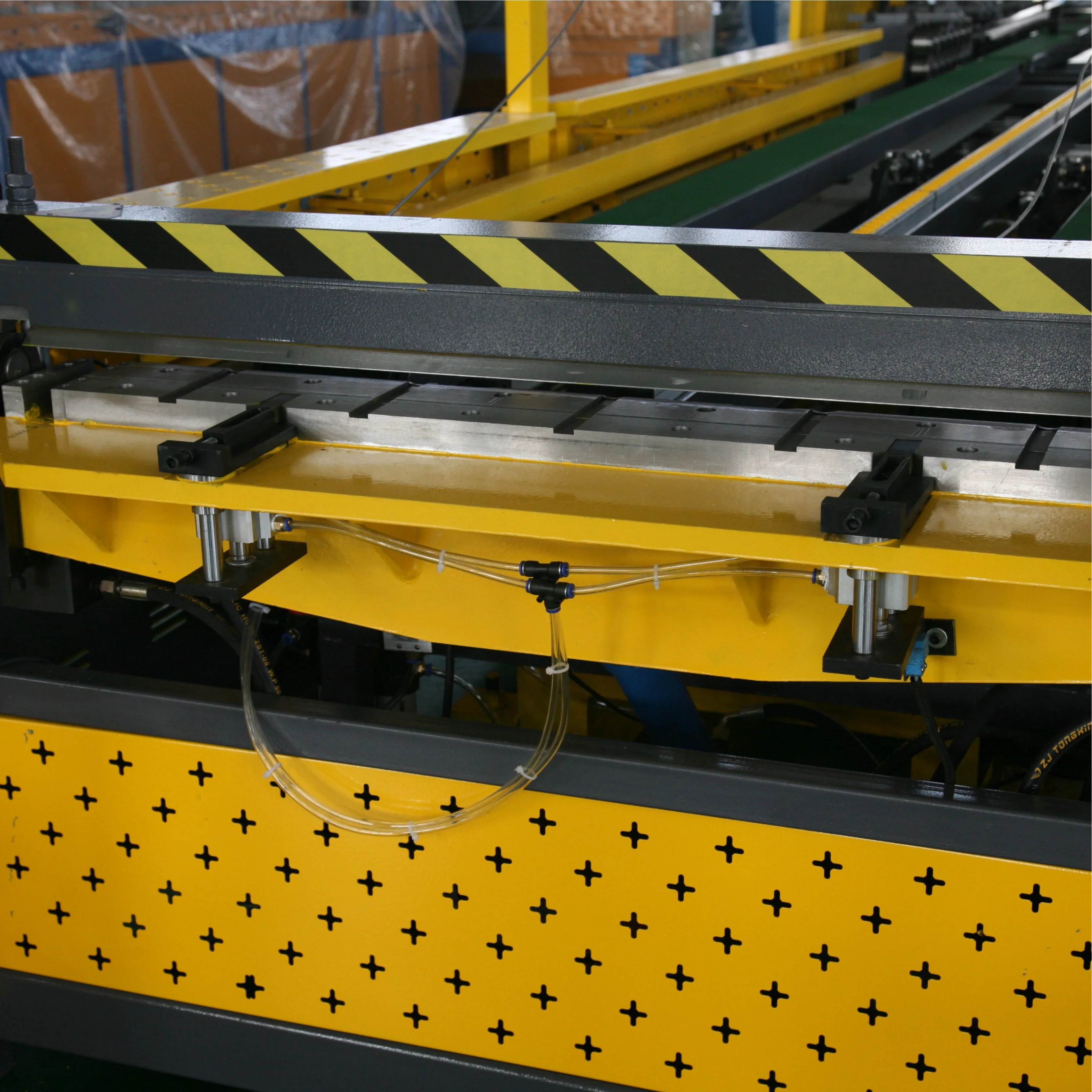 HVAC Automatic Duct Line 5 Duct Making Machine for Steel Sheet Metal ...