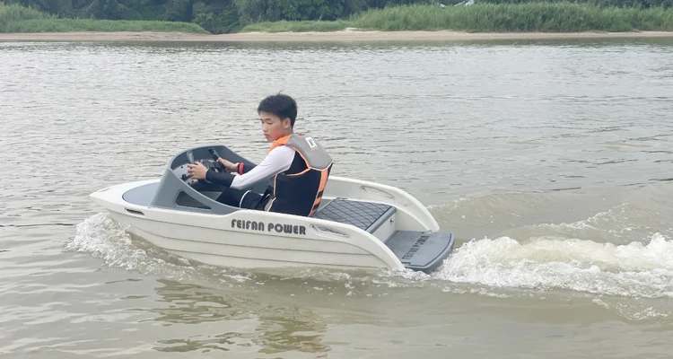 Electric Mini Jet Boat - Cheap Price Plastic Wake Surf Boat