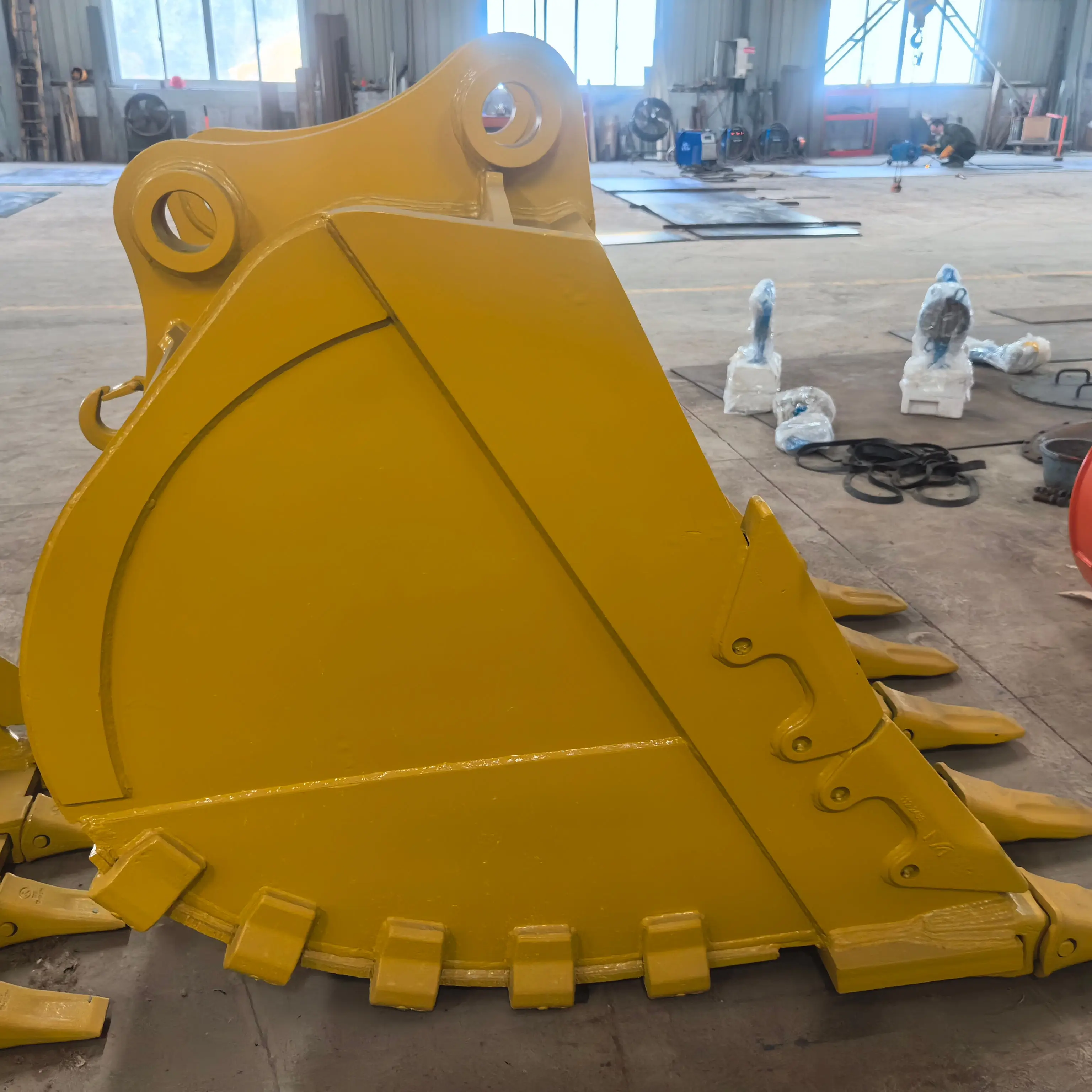 Excavator Tilting Bucket Excavator Heavy Duty Bucket/ Rock Bucket With ...