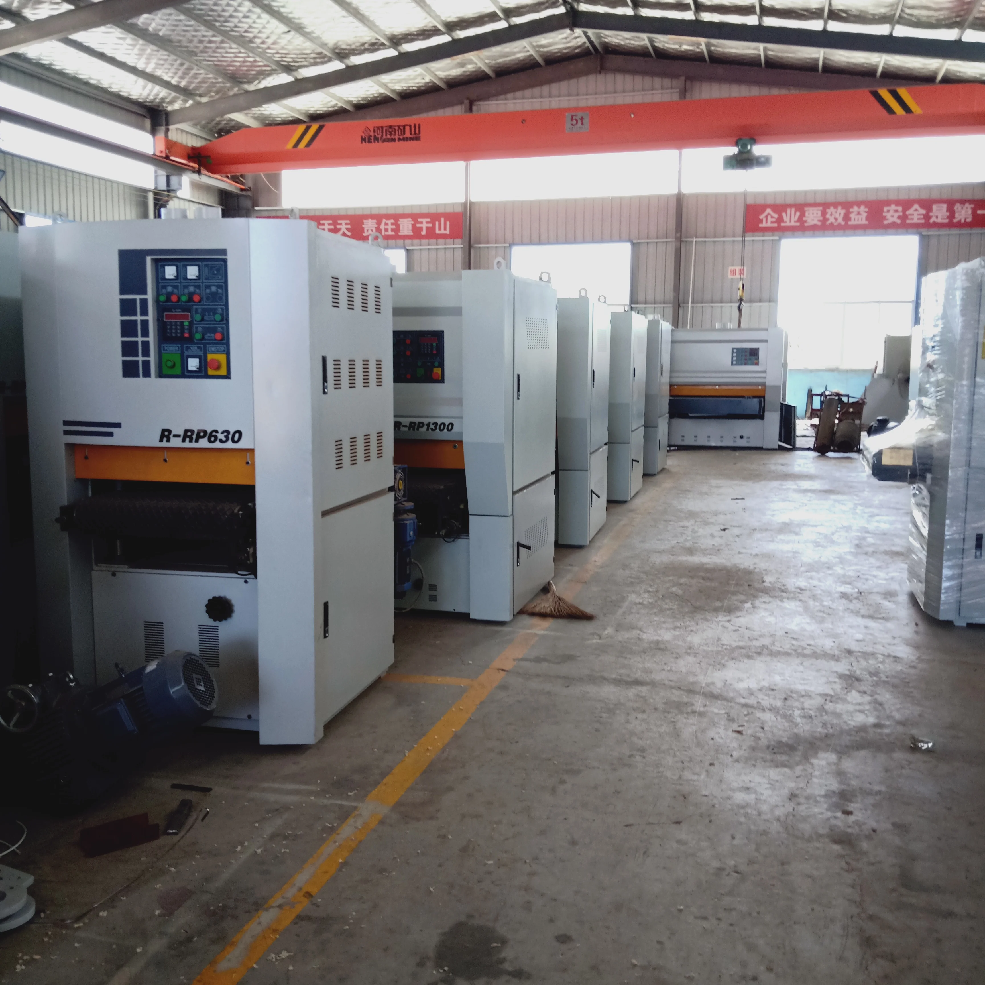 Saw WJ180 - High-Accuracy Woodworking Machine by Allison