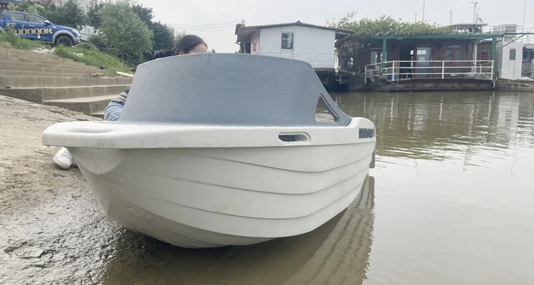 Electric Mini Jet Boat - Cheap Price Plastic Wake Surf Boat