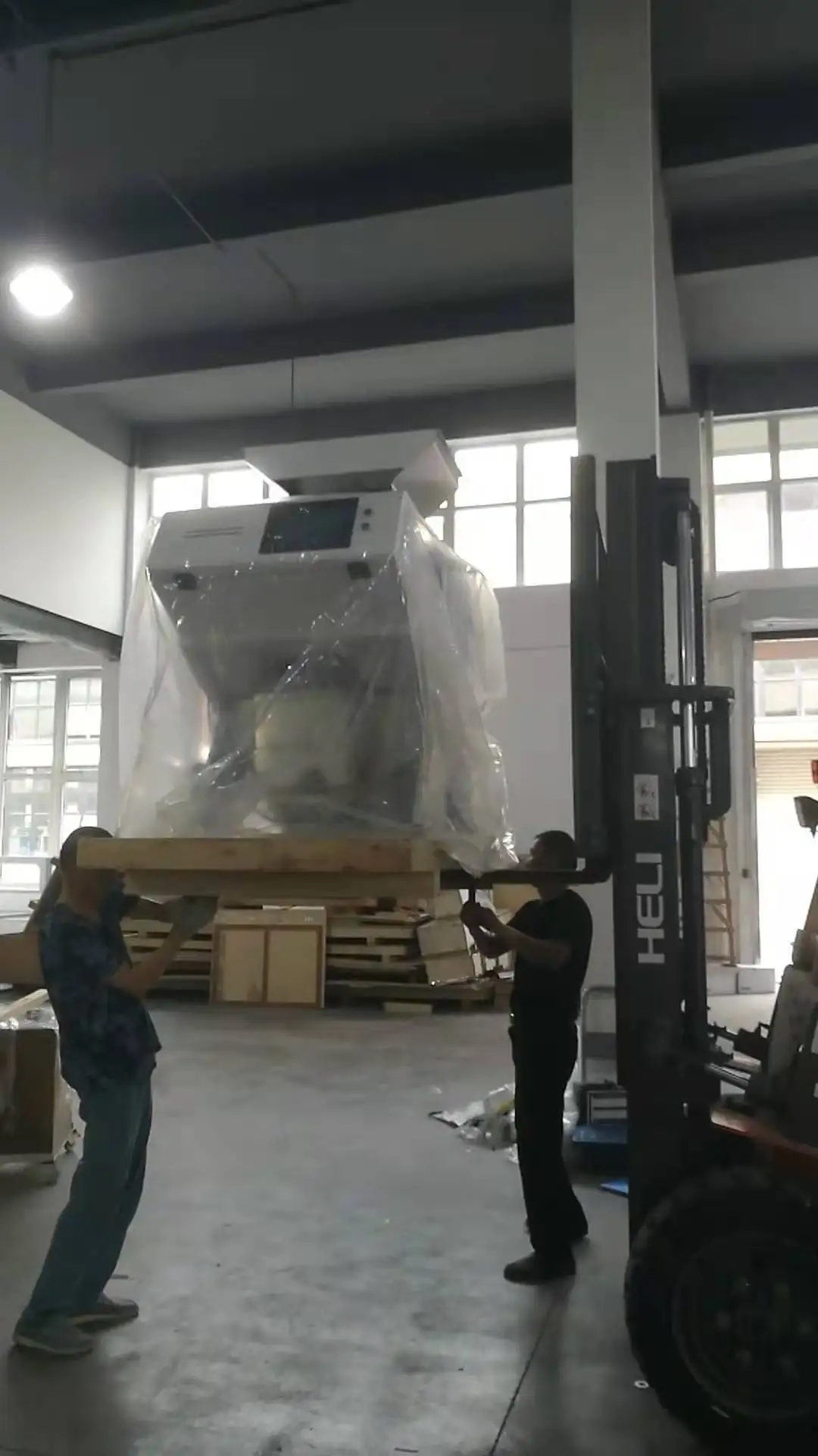 High Resolution Optical Plastic Sorting Machine Plastic Color Sorter ...