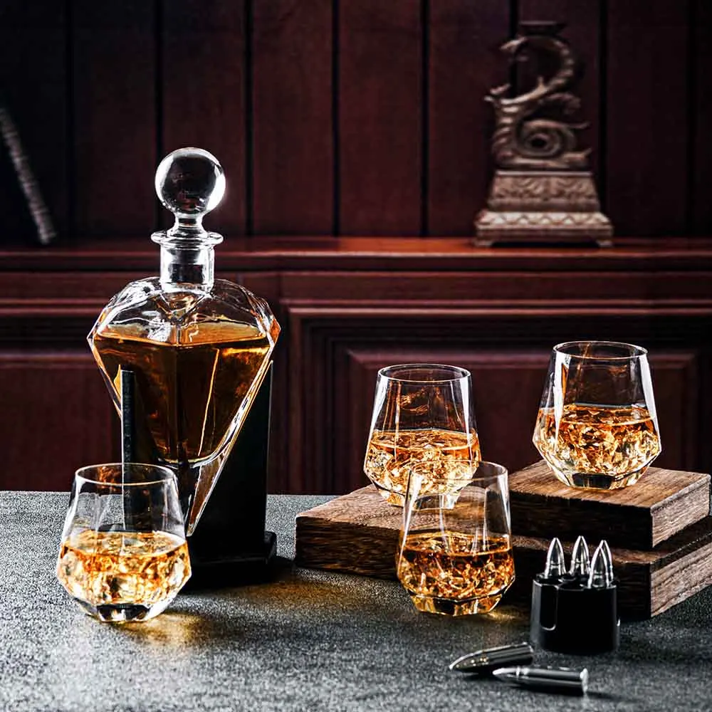 25oz Lead Free Diamond Whiskey Decanter with Wood Base| Alibaba.com