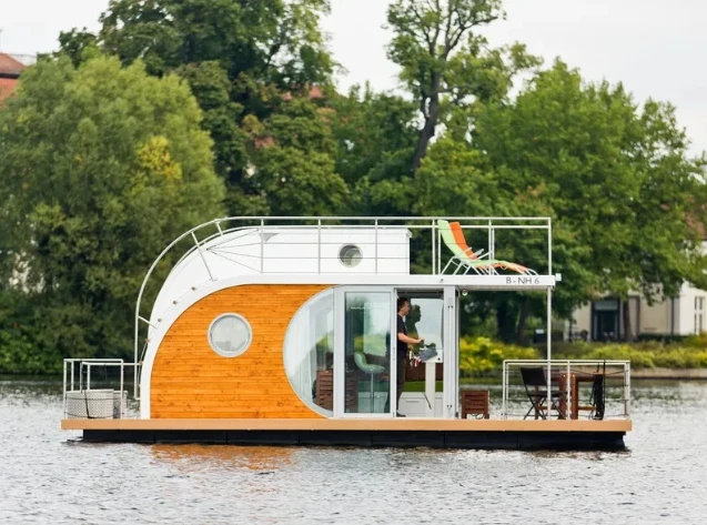 Luxury Modular Floating House - Prefabricated Container Home