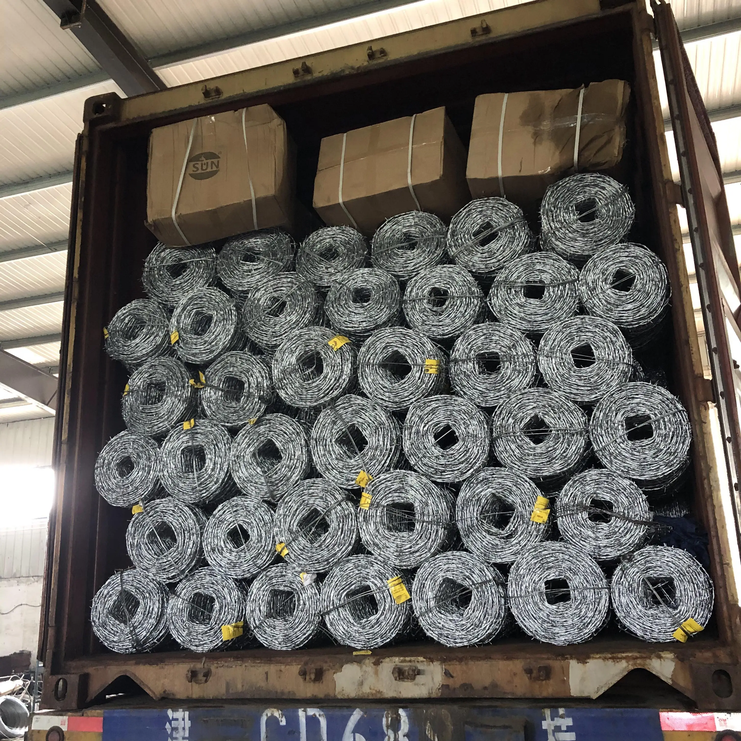 Galvanized Traditional Twist Security Wall Prison Anti-theft Barbed ...