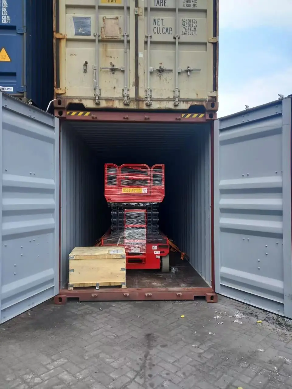 Everstar Four Wheeled Self Propelled Automatic Walking Tracked Scissor ...