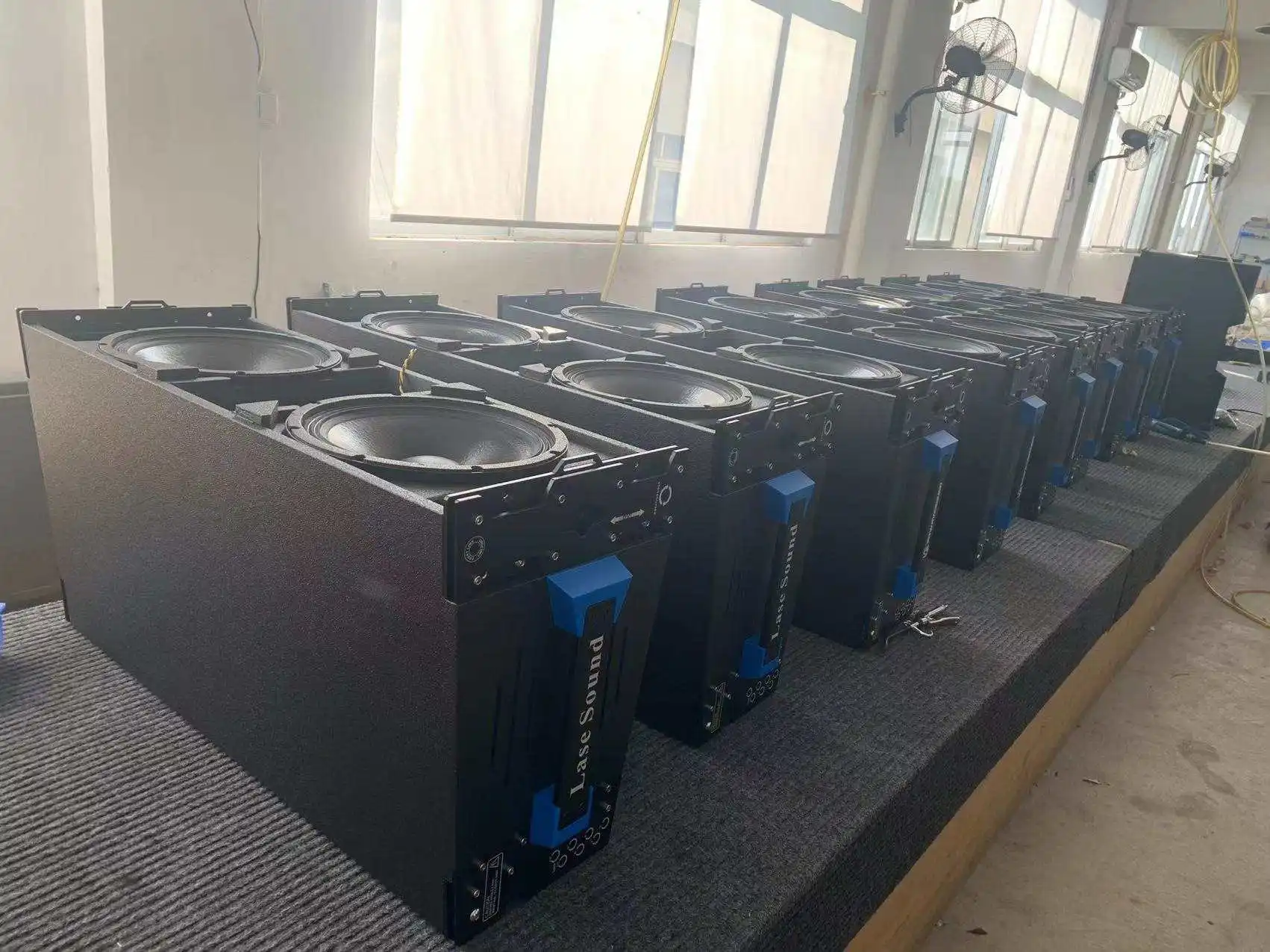 Lase Sound A-12W Double 12 Inch Active Line Array Speakers