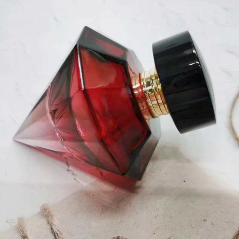 Red Diamond Glass Perfume Spray Crimp Pump Bottle - Buy Red Diamond ...