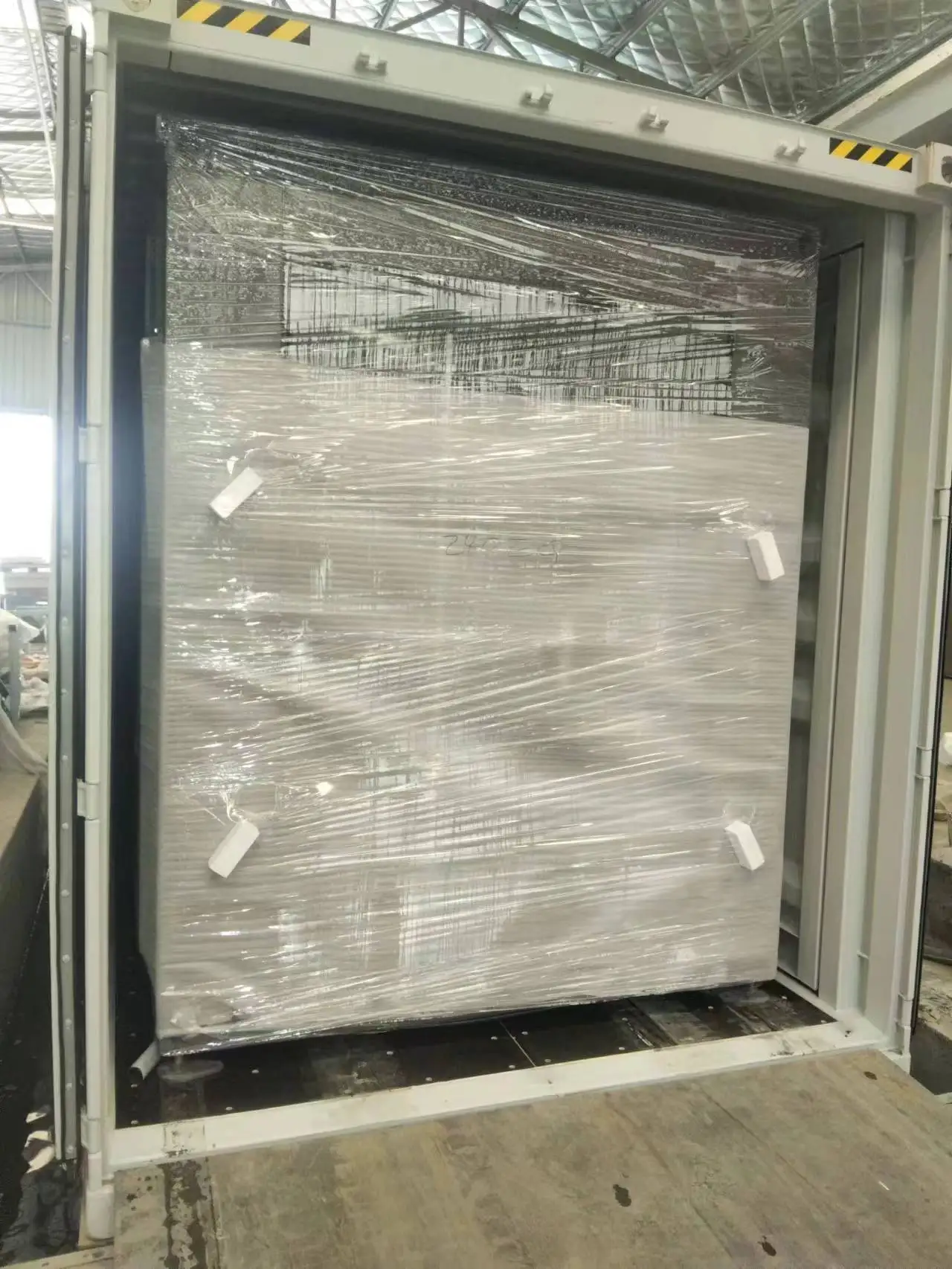 Suihe Dry 40ft Sea Shipping Container With 4 Side Doors - Buy Shipping ...