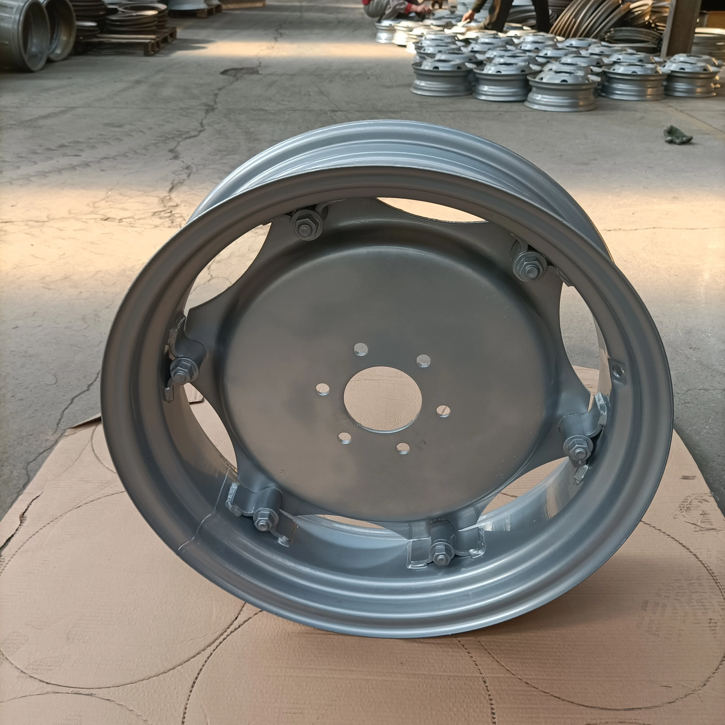 Tractor Front Wheel Steel Rim Matching 8.3-24 Tires Tractor Rims W7x24 ...