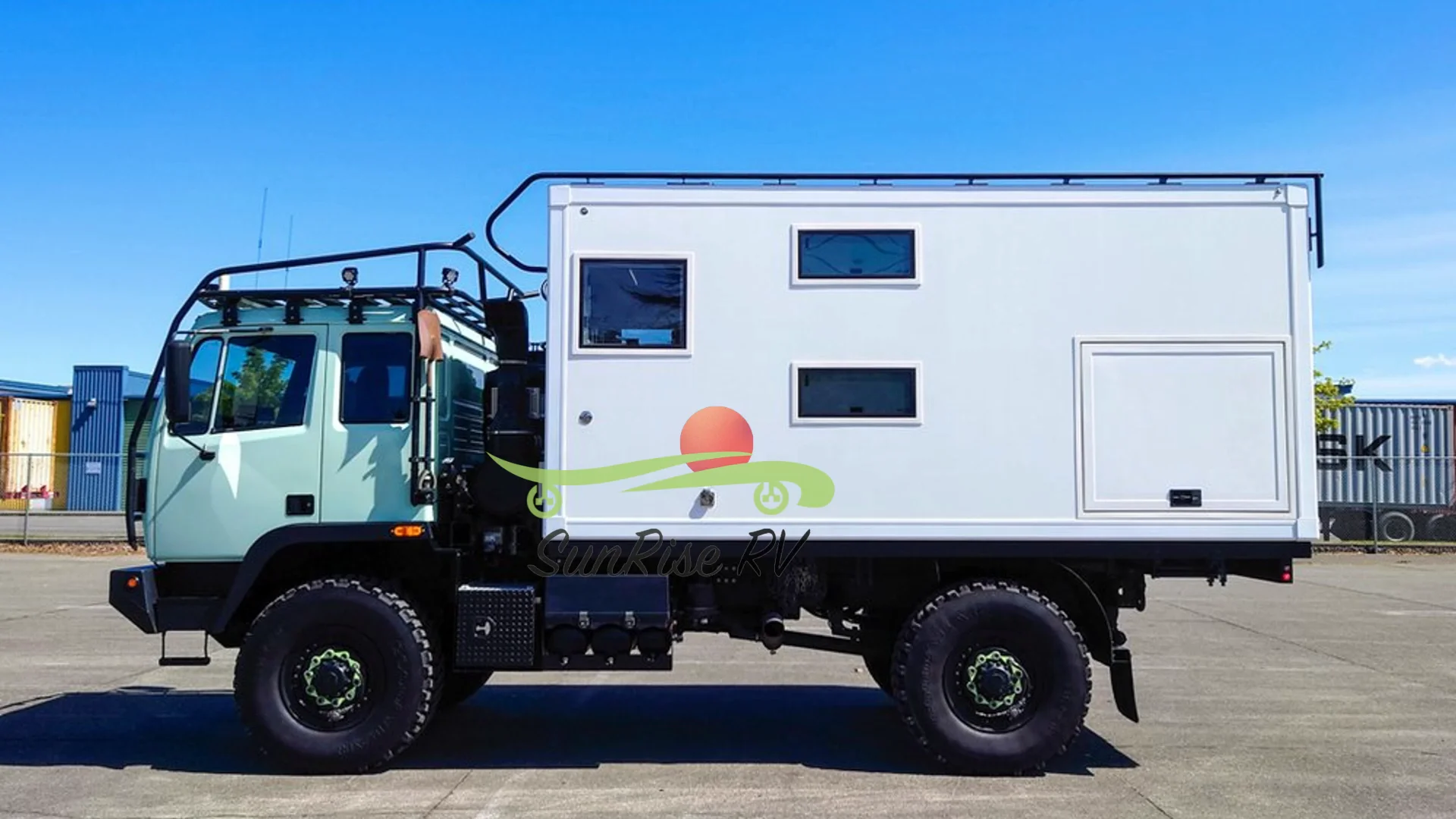 American Fibreglass Unimog Expedition Camper Truck Camper Slide On 4x4 ...