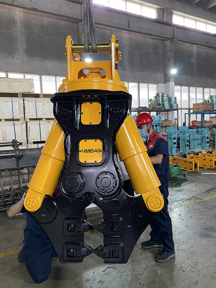 Hydraulic Rotating Excavator Attachment - Demolition Shear