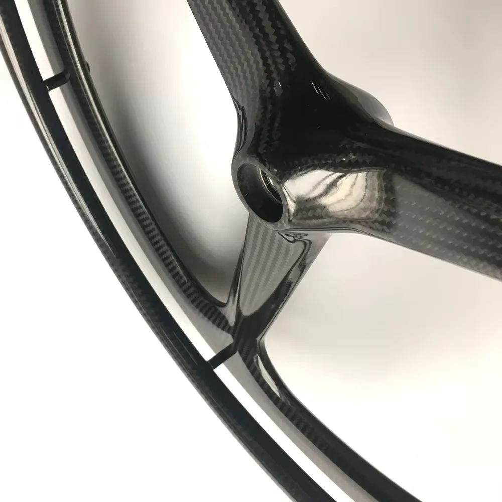 Lightweight 24 Inch Carbon Fiber Tri Spoke Wheelchair Wheels