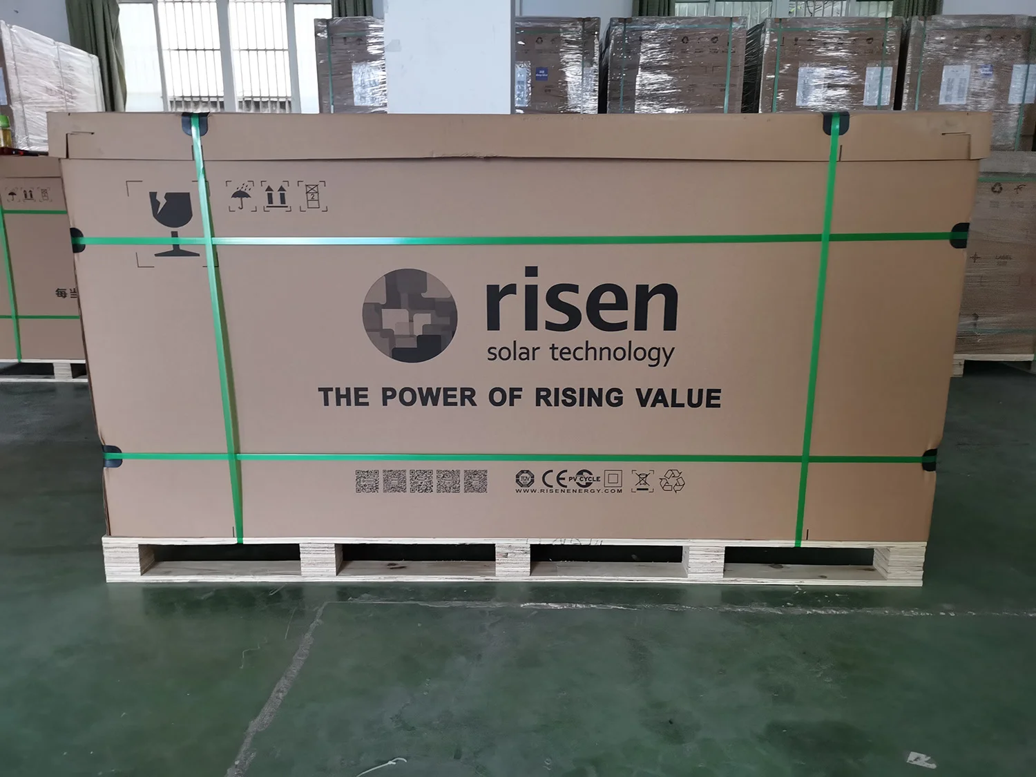 Risen Topcon Hjt 690w Bifacial Solar Panels For Commercial And Home Use ...