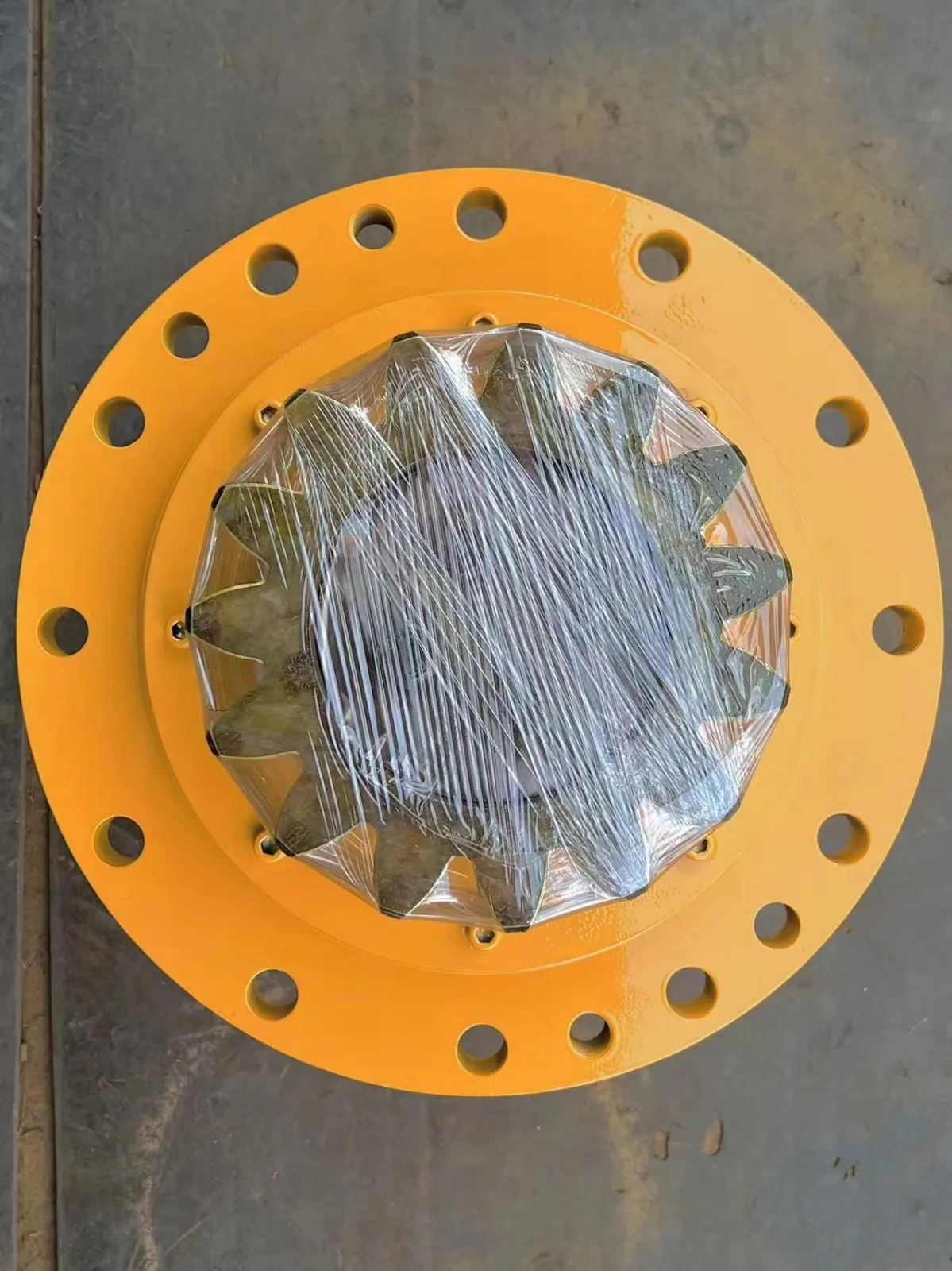 Spare Parts For Excavator Rotary Gearbox Tooth Box R360-7 Rotary Motor ...