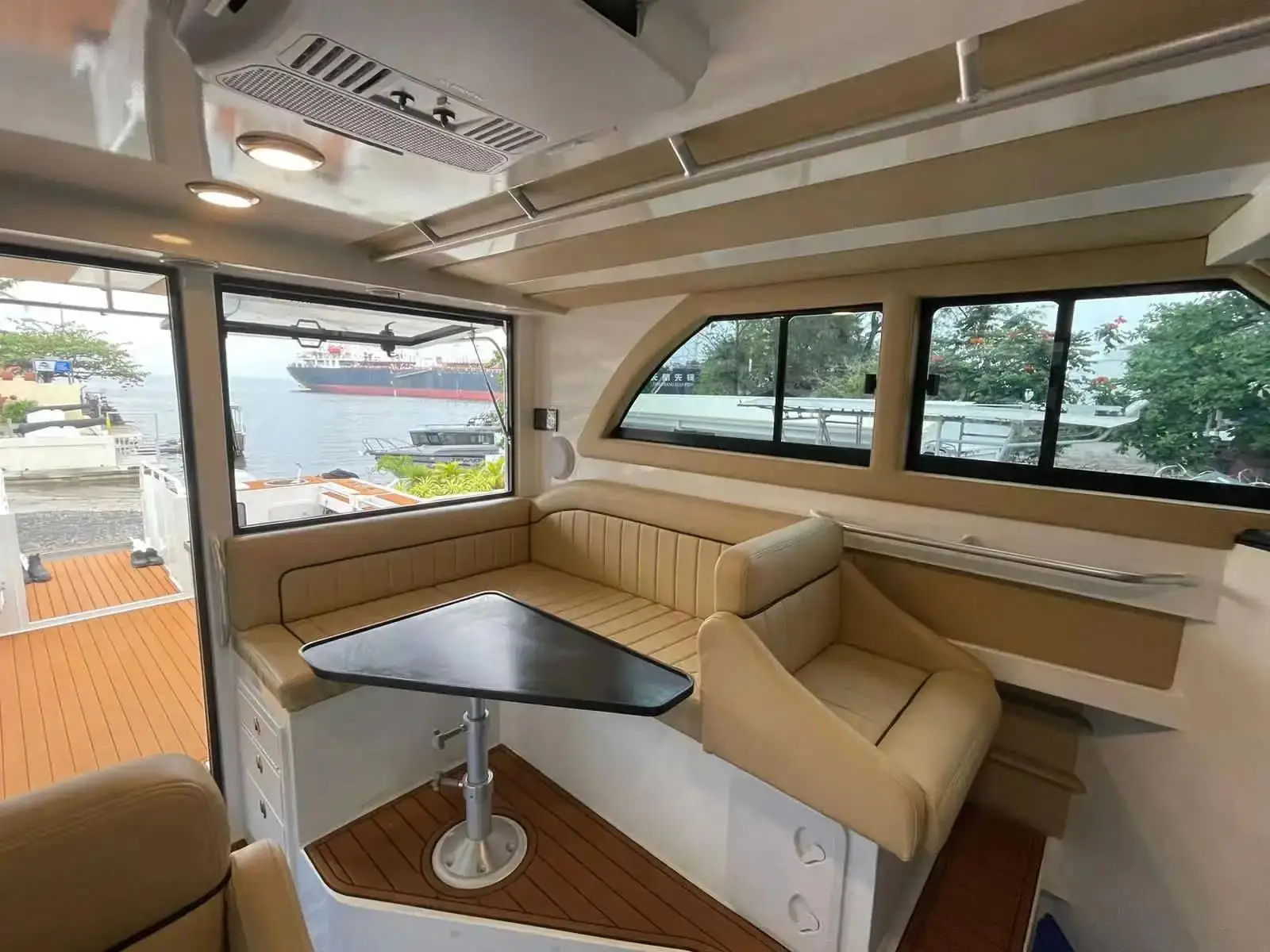 Hot Sale 12m 39ft Aluminum Cabin Boat Luxury Lifestyle Outboard Fishing ...