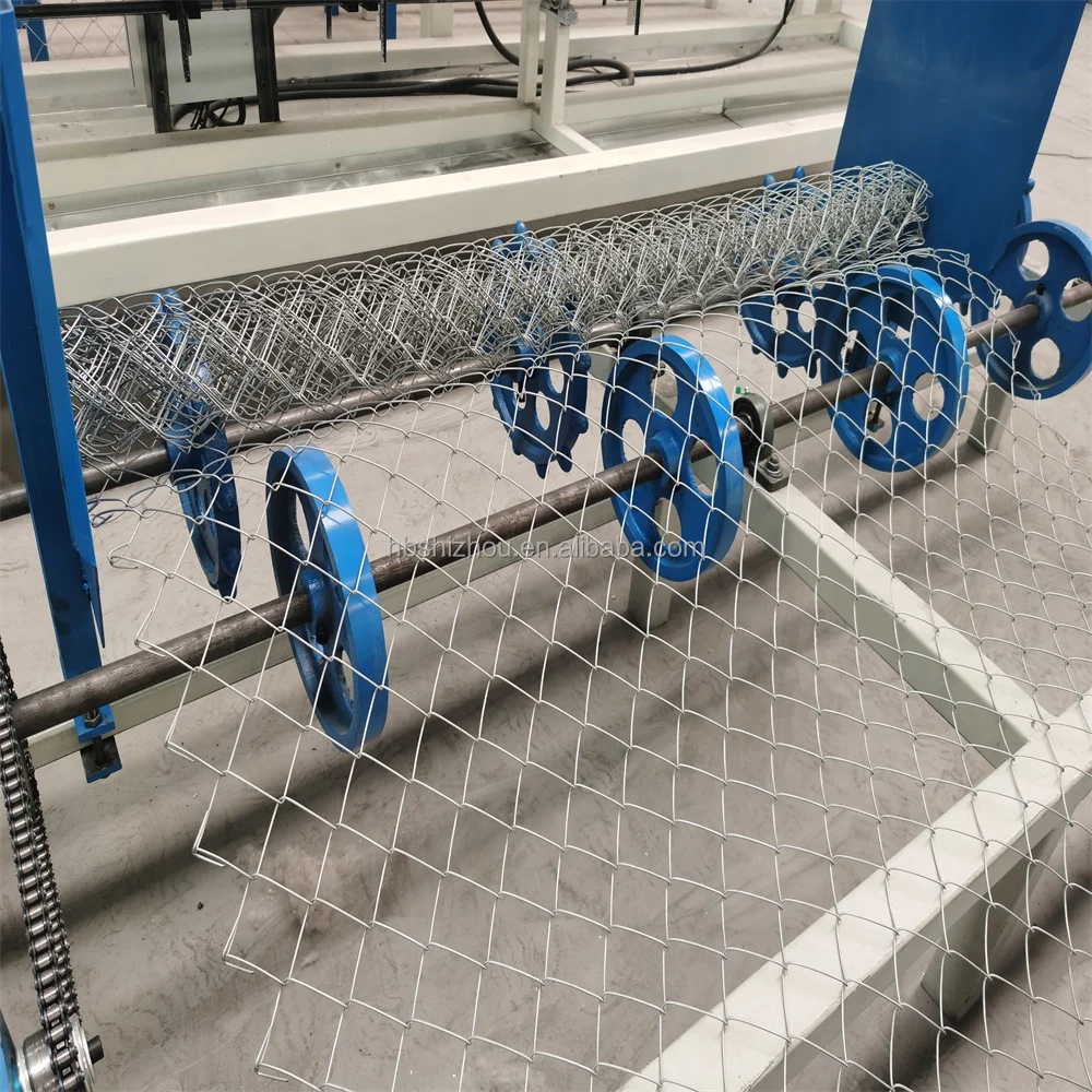Manual Operated Chain Link Wire Mesh Machine Making/maquina De Malla De ...