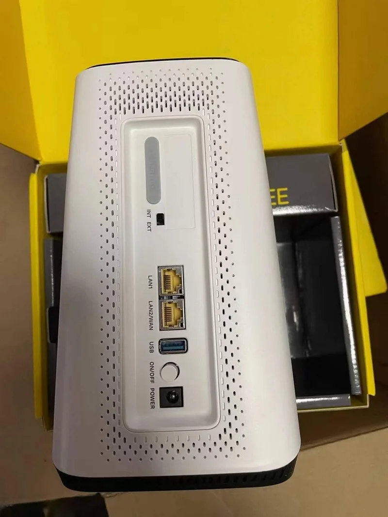 Original 5G NR Indoor 5GEE Router 4.67 Gbps WiFi 6 CPE 4*4 MIMO Easy ...