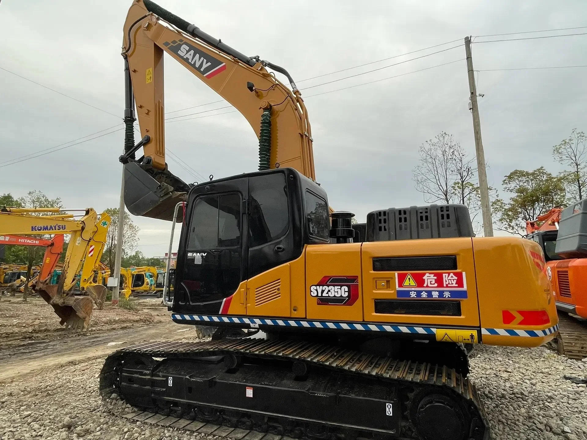 High Quality Used SANY 235C Excavator SY235C Crawler Digger Machinery ...