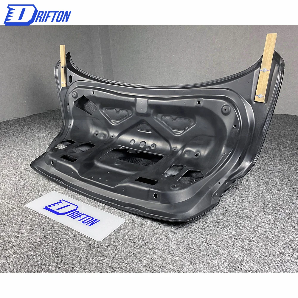 CSL Style Carbon Fiber Trunk for Infiniti Q50 - Durable & Stylish