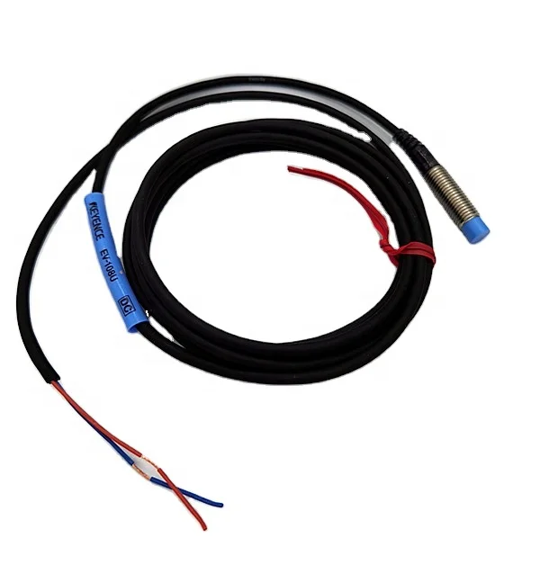 KEYENCE EV-108U Two-wire self contained amplifier proximity sensors New ...