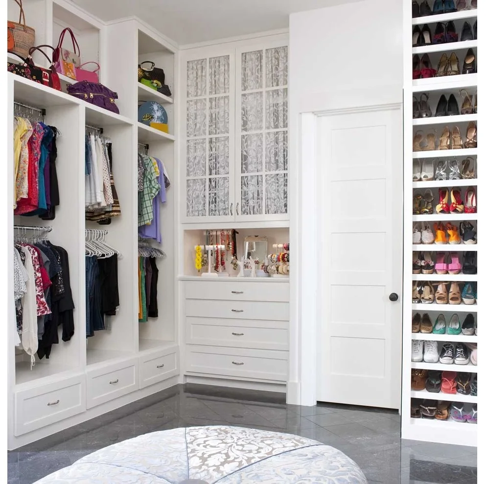 Modern Luxury Cloakroom Master Walk-in Closet Design