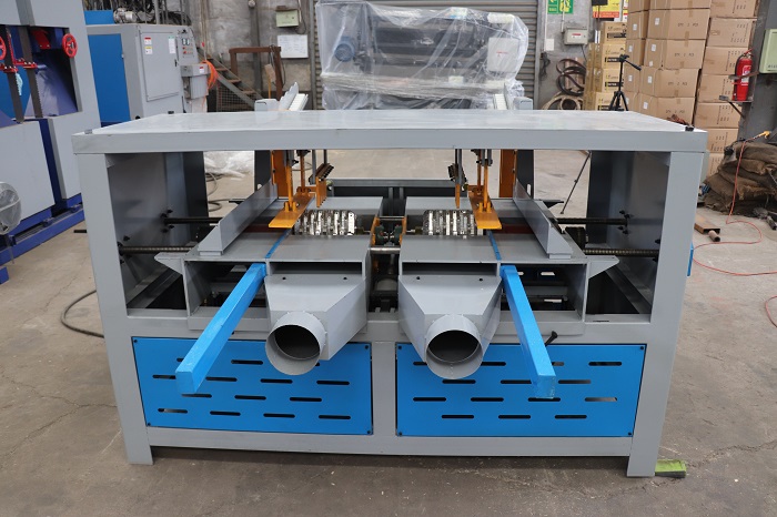 Durable Modeling Pallette Machines Covering Pallet Mach Wood Pallet ...