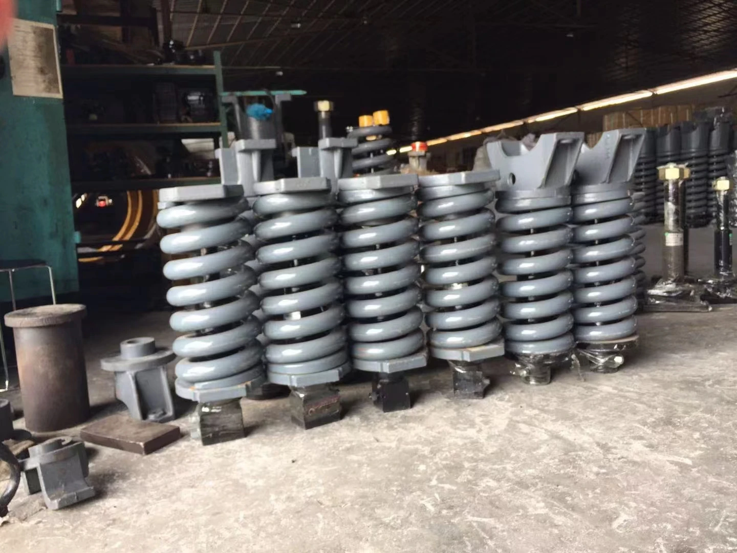Doosan Excavator Track Adjuster/recoil Spring Assembly DX380