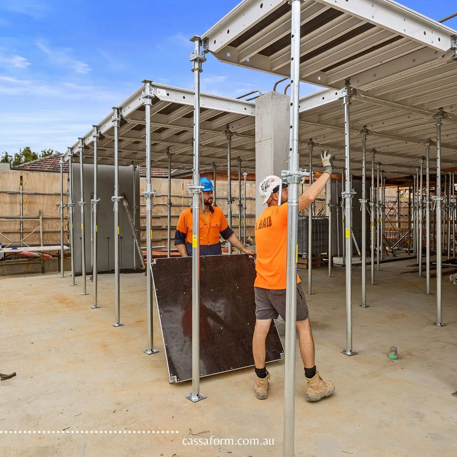 Gf Formwork System With Drop Head Mechanism For Concrete Pouring ...