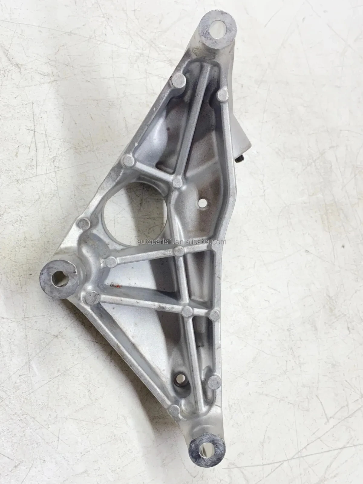 High Quality Engine Motor Mount Oem 1095337-00-d Suitable For Tesla ...