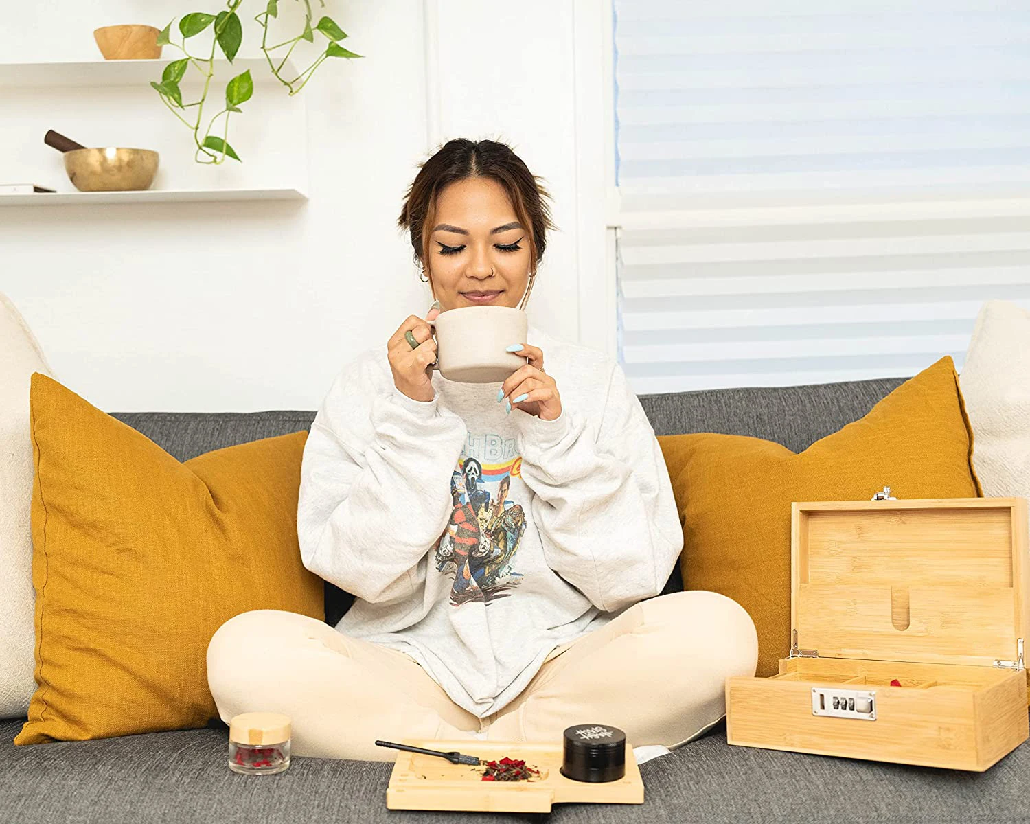 Wholesale Bamboo Wooden Hash Stash Box With Rolling Tray Smell Proof ...