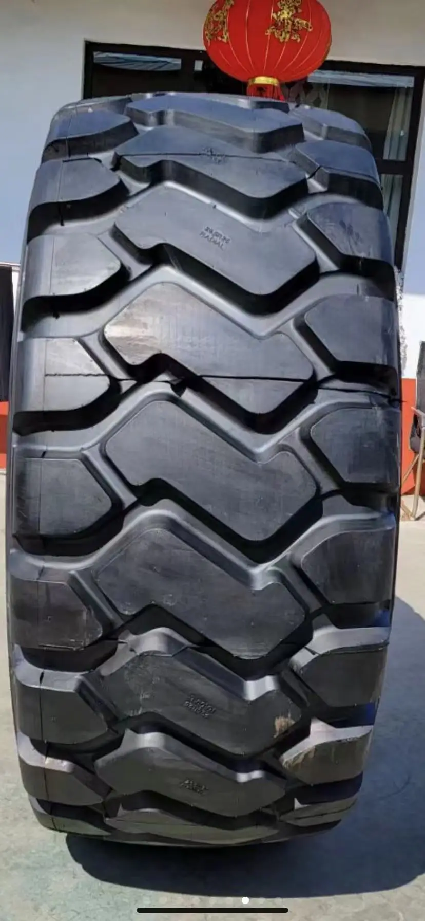 Kebek Heavy Weight Tyre 23.5 25 20 Loader Tires - Durable & High ...