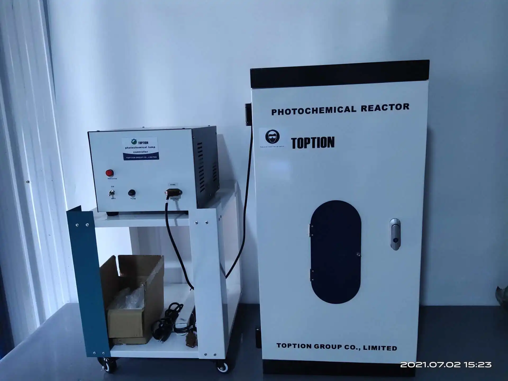 Photochemical Reactor Photocatalytic reaction system Uv Reactors ...