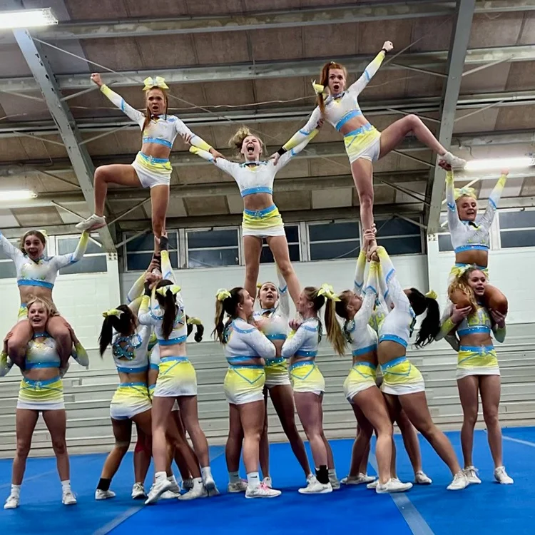 Suppliers White Cheerleading Uniforms Girl Sexy Cheerleader Skirt