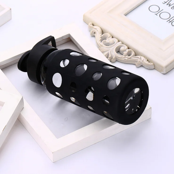 Eco-friendly Cold Heat Resistant Glass Water Bottle With Silicone ...