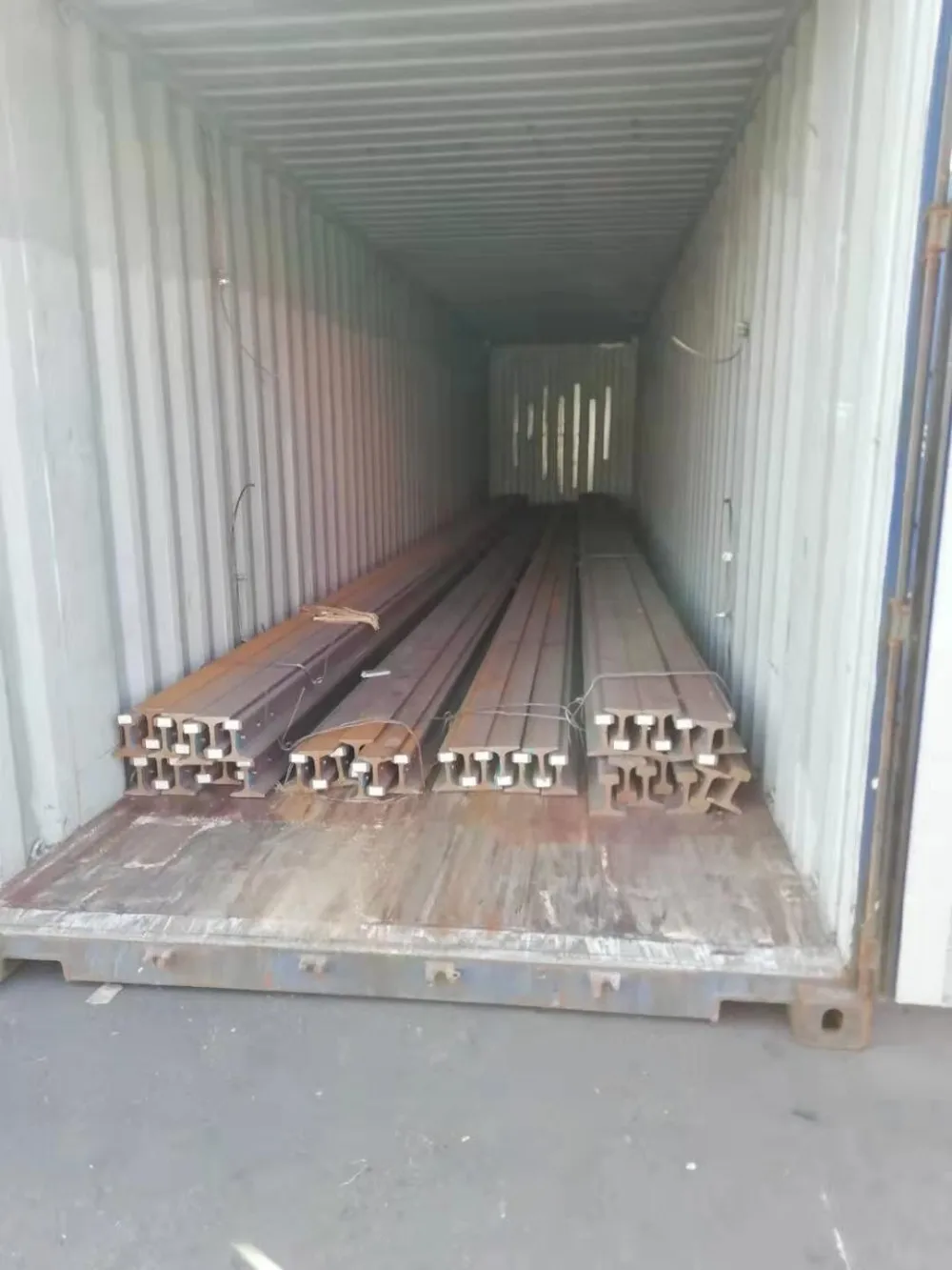U71 Mn Railroad Steel Rail 50kg Heavy Steel Rail - Buy 50kg Heavy Steel ...