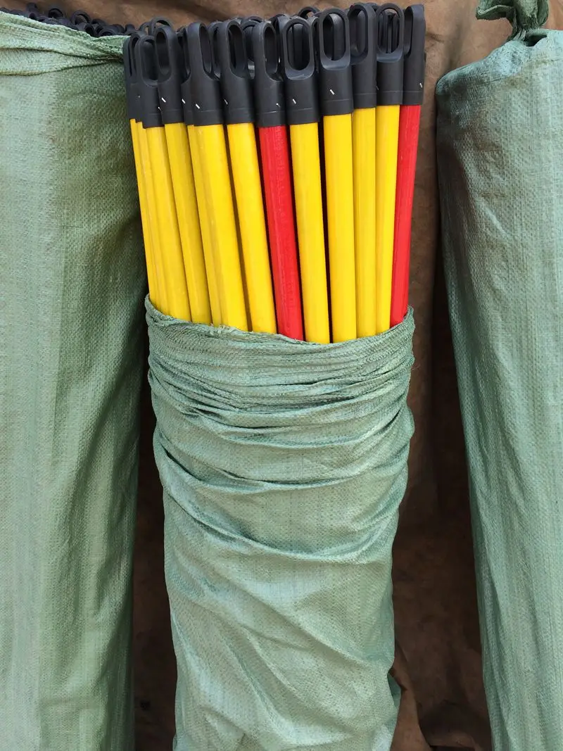 Pengxuan Straight Floor Cleaning Wooden Wiper Stick With Plastic Coated ...