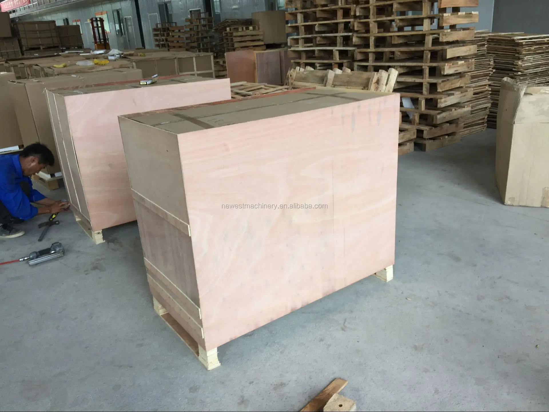 Industrial Semi Automatic Top Side Paper Sticker Gluing Machine