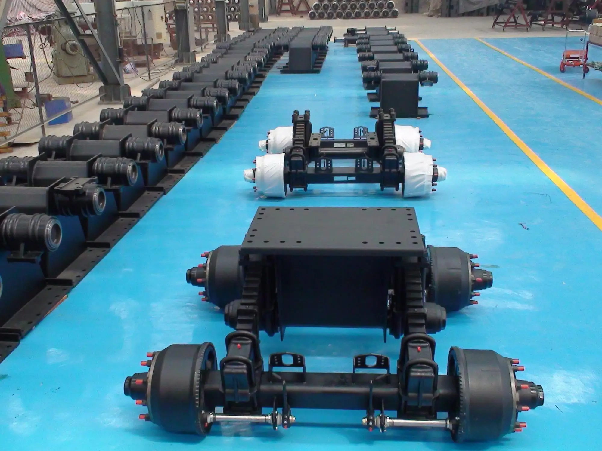 28 Ton Spoke Tandem Axle Bogie For Semi Trailer Parts Suspension - Buy ...