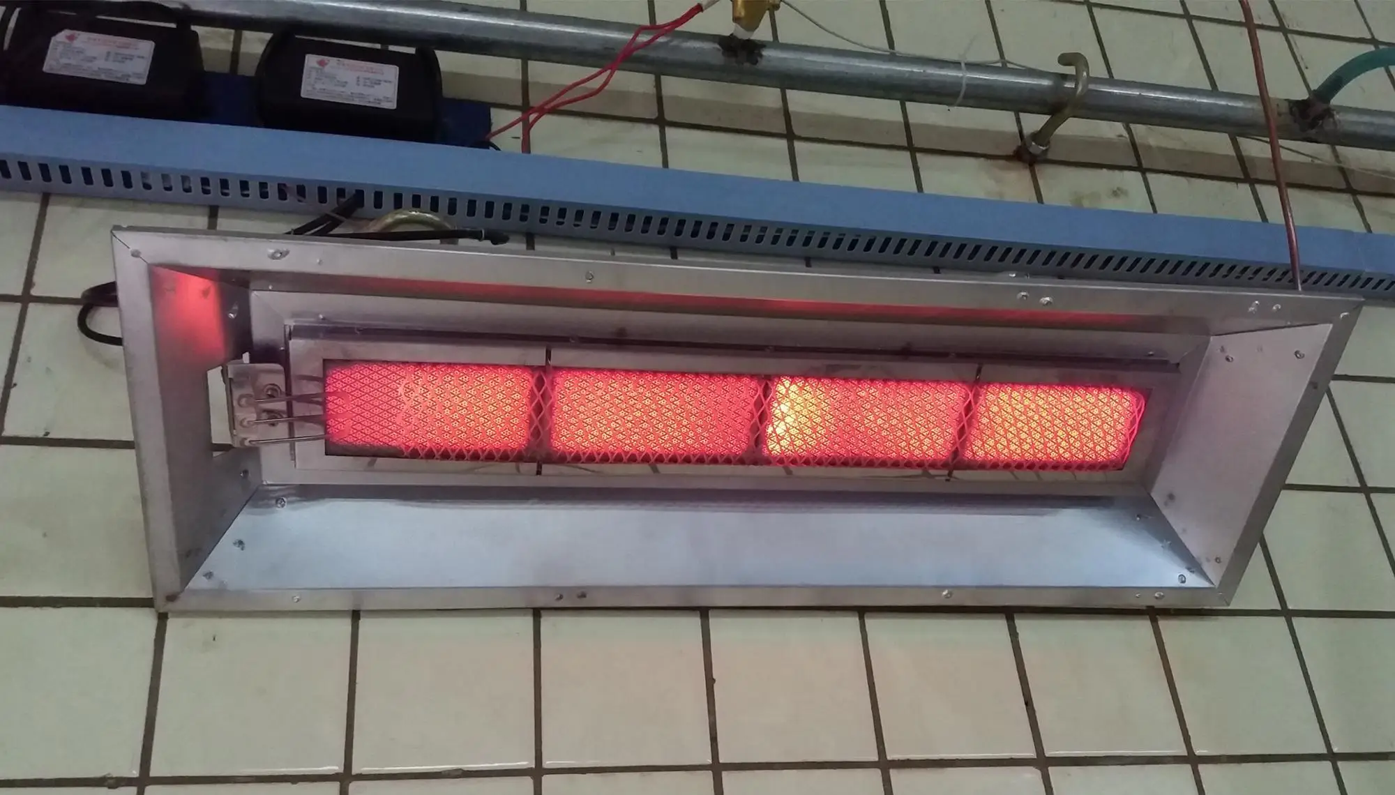 Automatic Ignition Poultry Farm&broiler Chicks&piglets Shed&cattle Farm ...